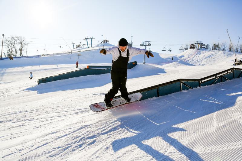 Powder Ridge | Indy Pass